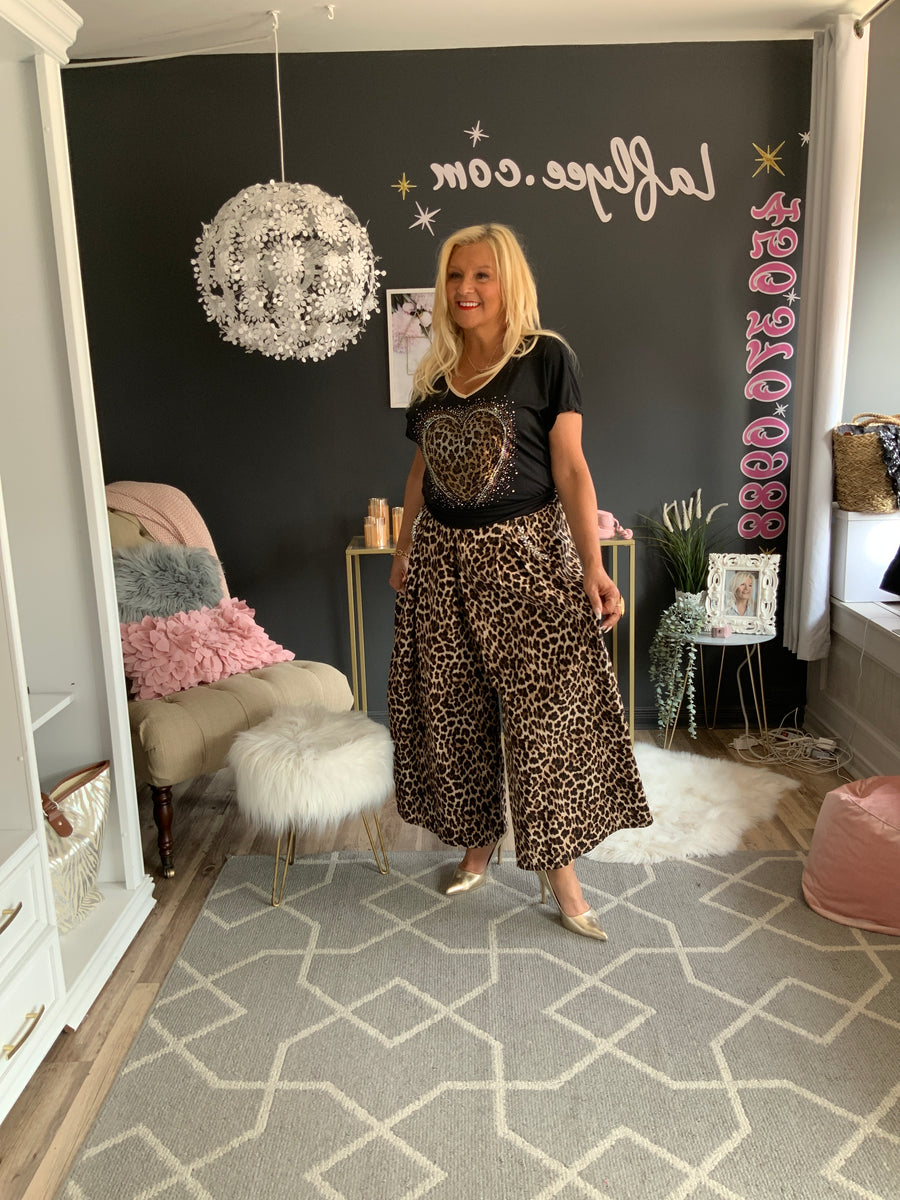 Ah25,2aout – La boutique virtuelle LaFlyee